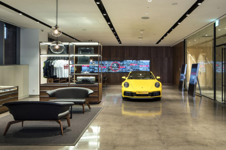 » Porsche Studio by Designliga