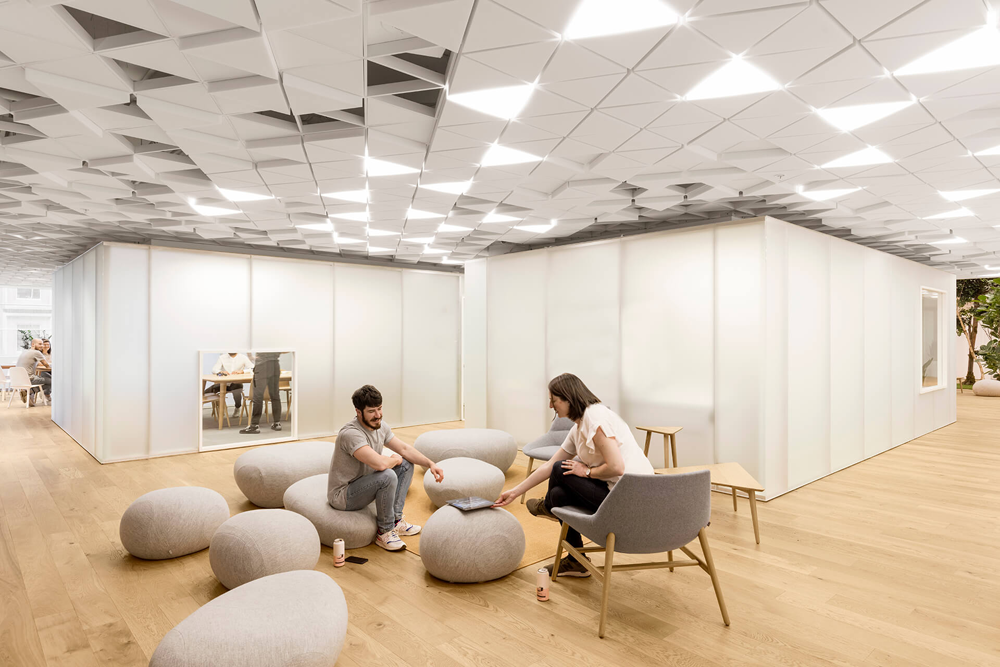 » Eidos office by La SHED