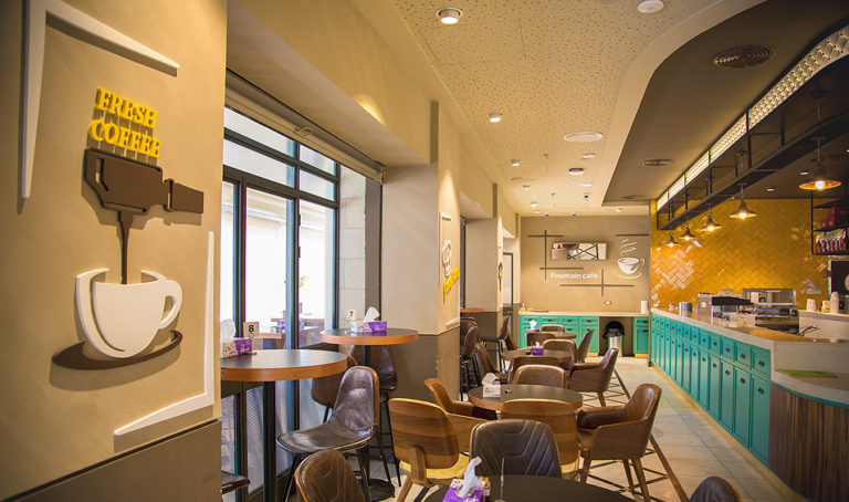 » Fountain Cafe | A dining and entertainment complex