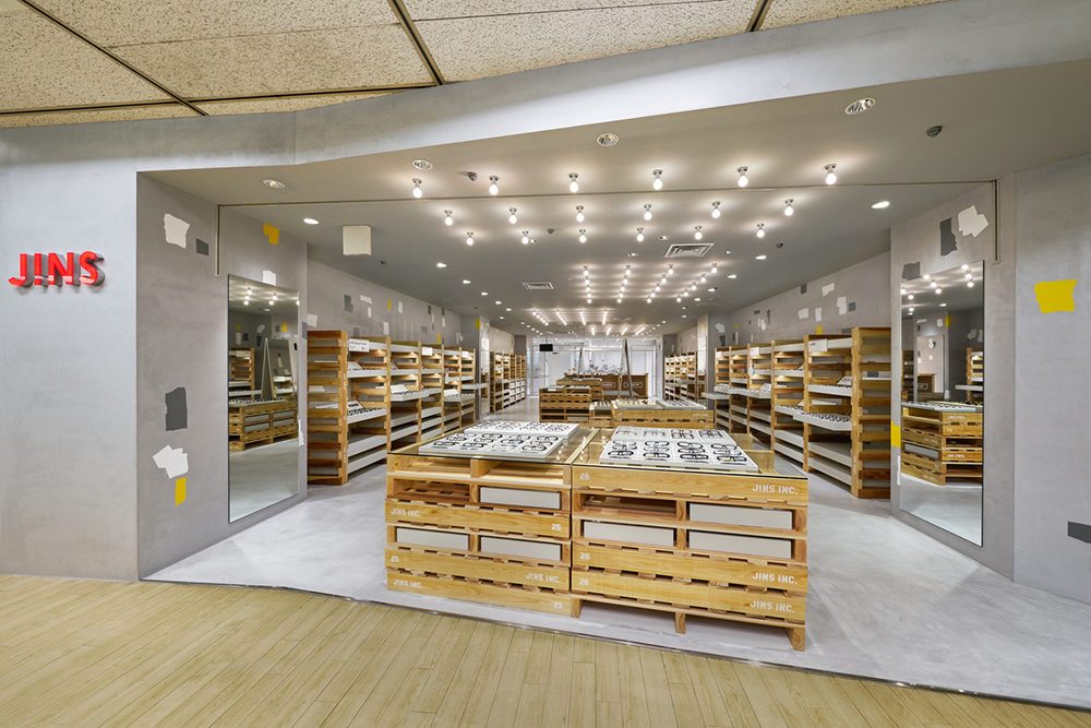 » JINS Tokyu Hands Ikebukuro Store by Fumiko Takahama Architects