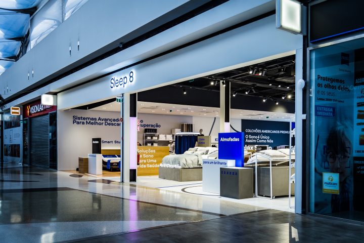 » Innovations and high-tech in retail space interior