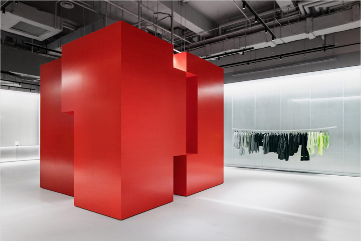 » ROARINGWILD store by Domani