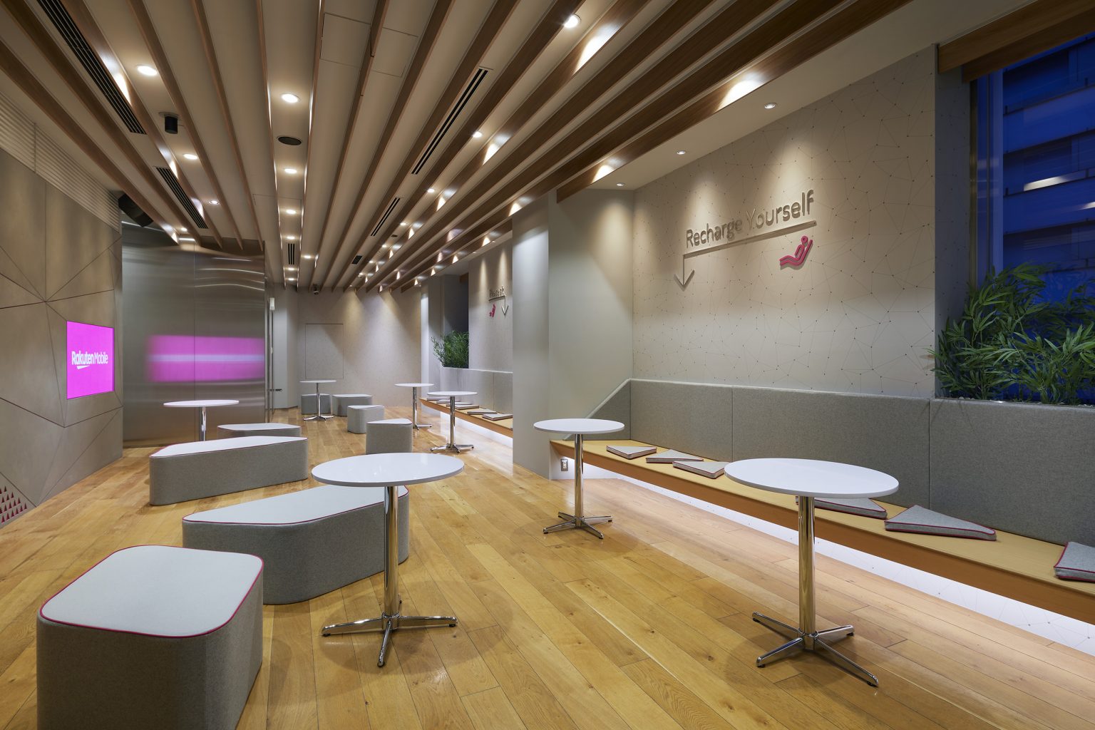 » Pininfarina designs Rakuten Mobile’s new concept store in Shibuya