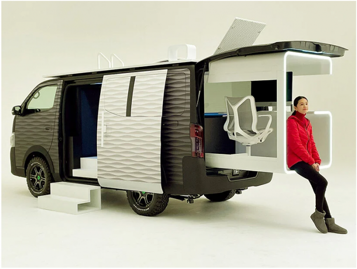 » Nissan NV350 caravan office pod concept