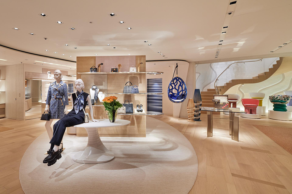 » Louis Vuitton flagship store by Jun Aoki and Peter Marino
