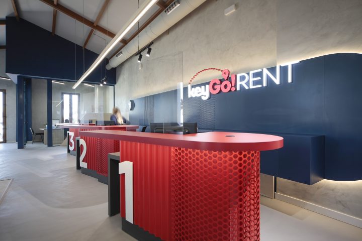 » key go! RENT: The vibration of colour and the speed of forms