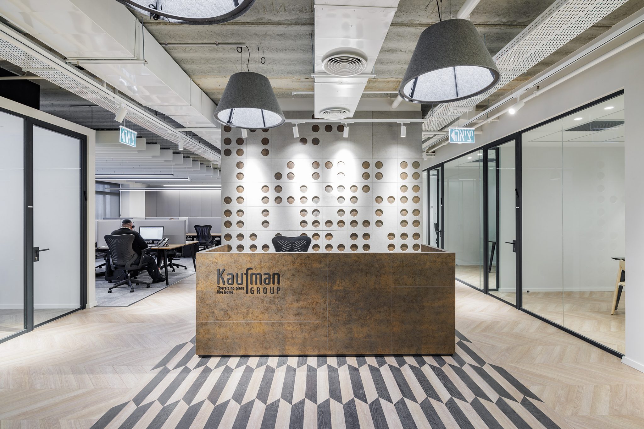 » Kaufman Group