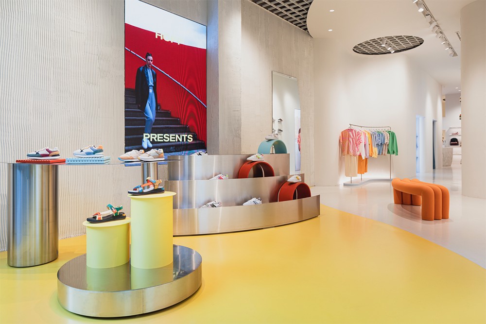 » HOFF store by CuldeSac