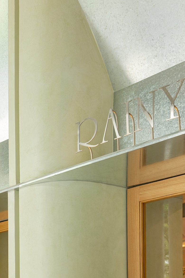 » Rainy Winy Bistro