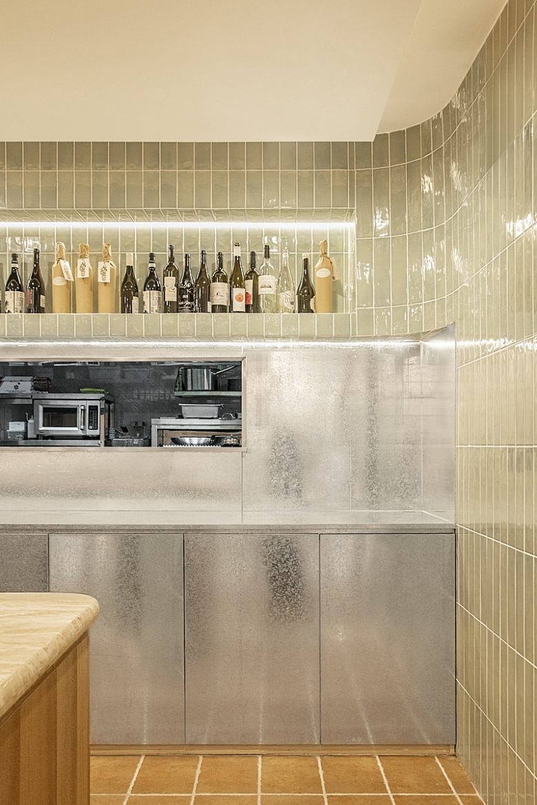 » Rainy Winy Bistro