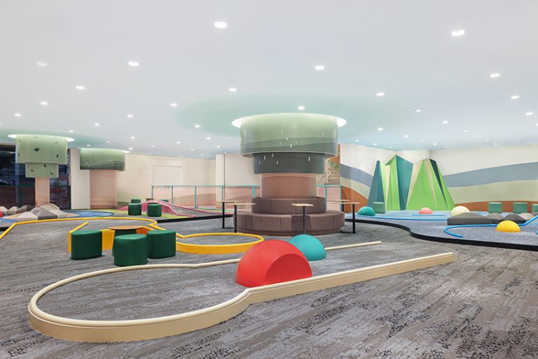 » Mini Golf Forend, a casual leisure space for the whole family