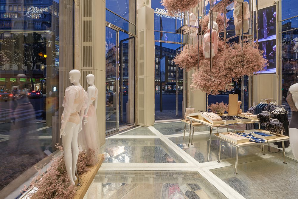 » Etam store by MVRDV