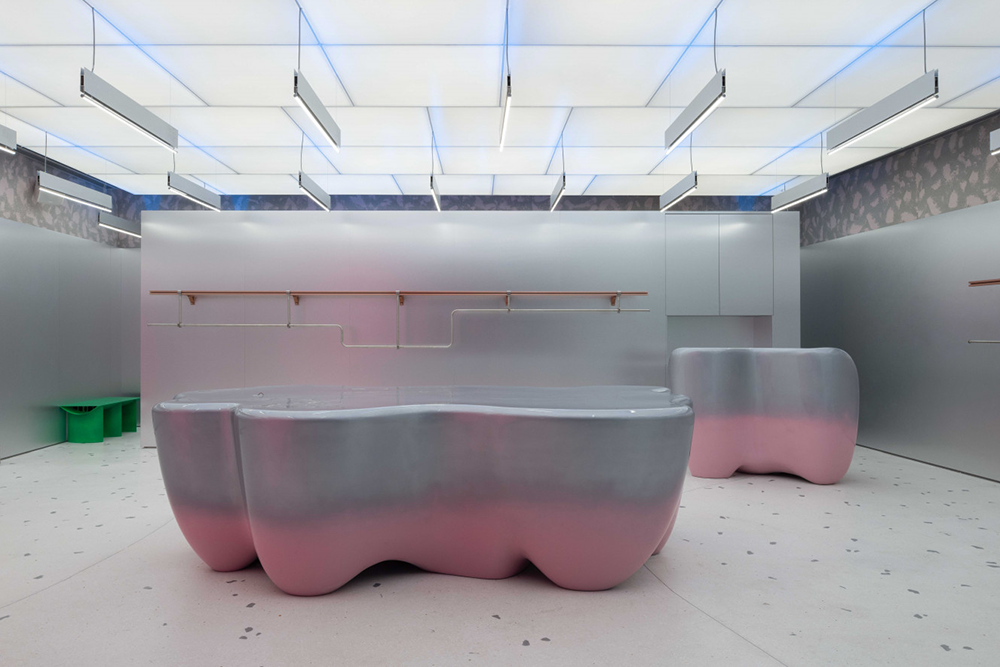 » Reflect Studio store by Salon Alper Derinboğaz