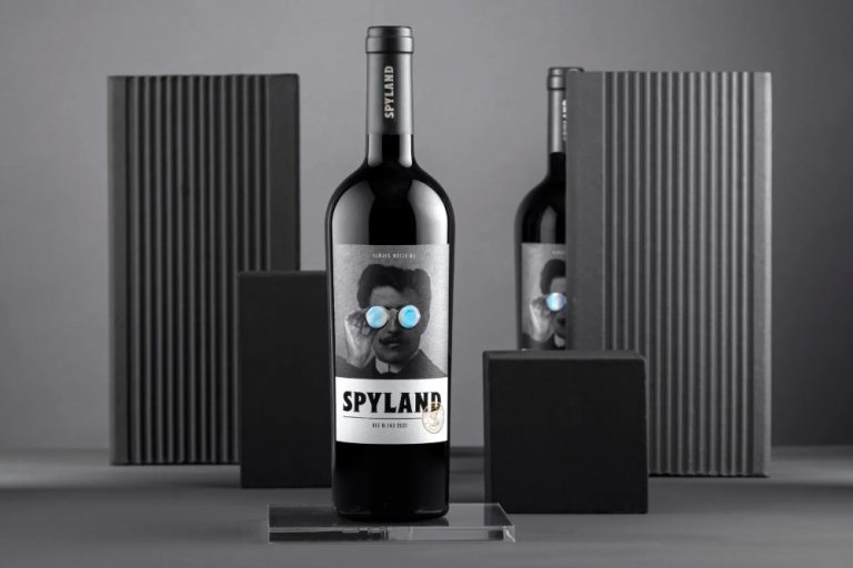 » Spyland-Always Watching by DAf.agency