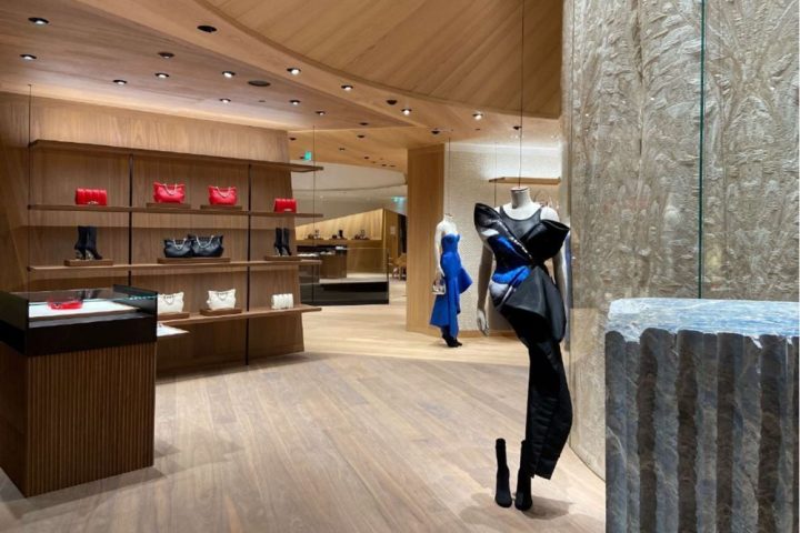 » Alexander McQueen store