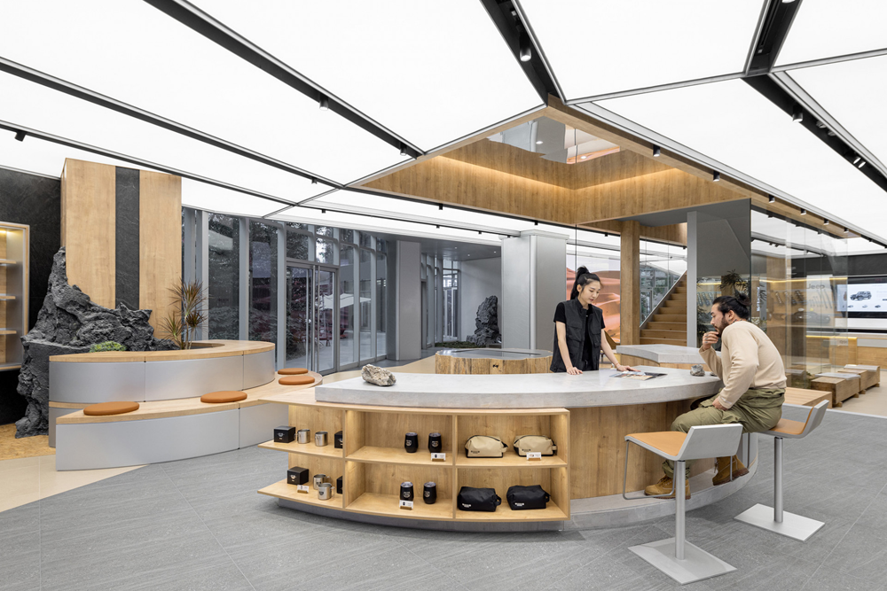 » Jeep Flagship Center by Ingroup