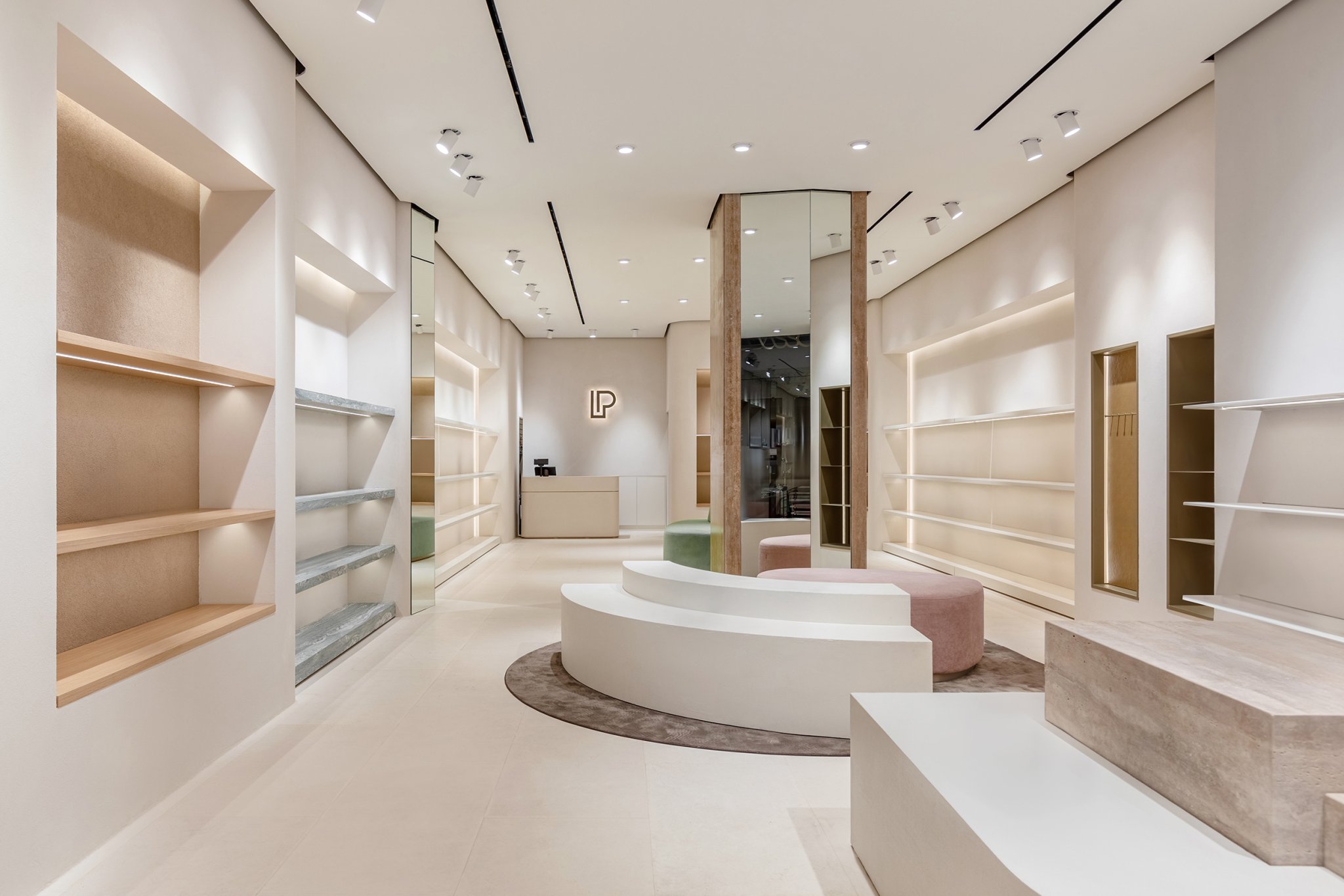 » Il Passo Boutique Store, Bucharest