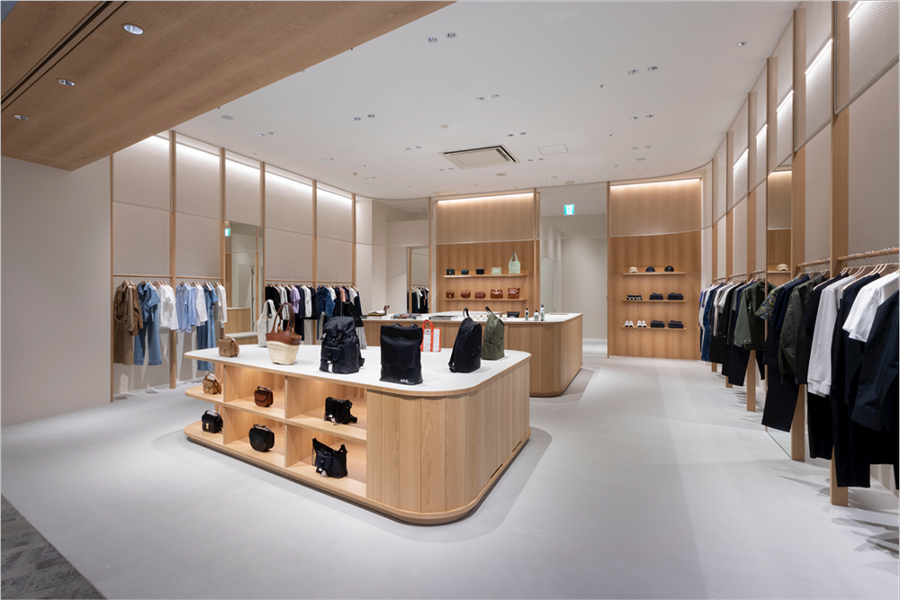 » A.P.C. store by Laurent Deroo