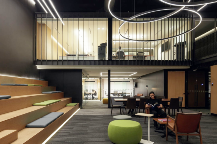» Multibanca Offices by CF taller de arquitectura