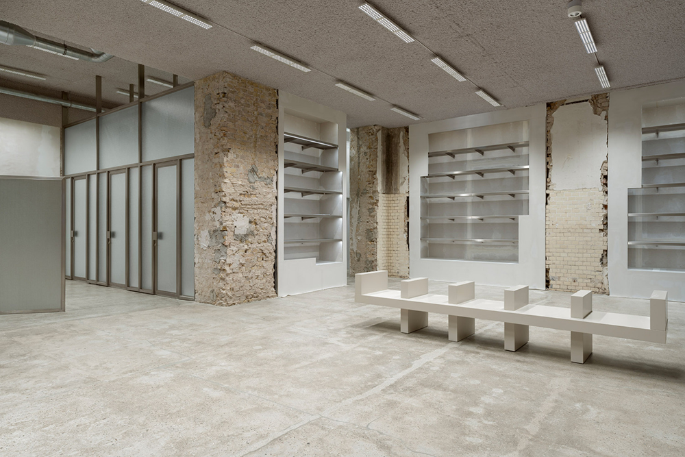 » Highsnobiety – Unter den Linden by VAUST Studio