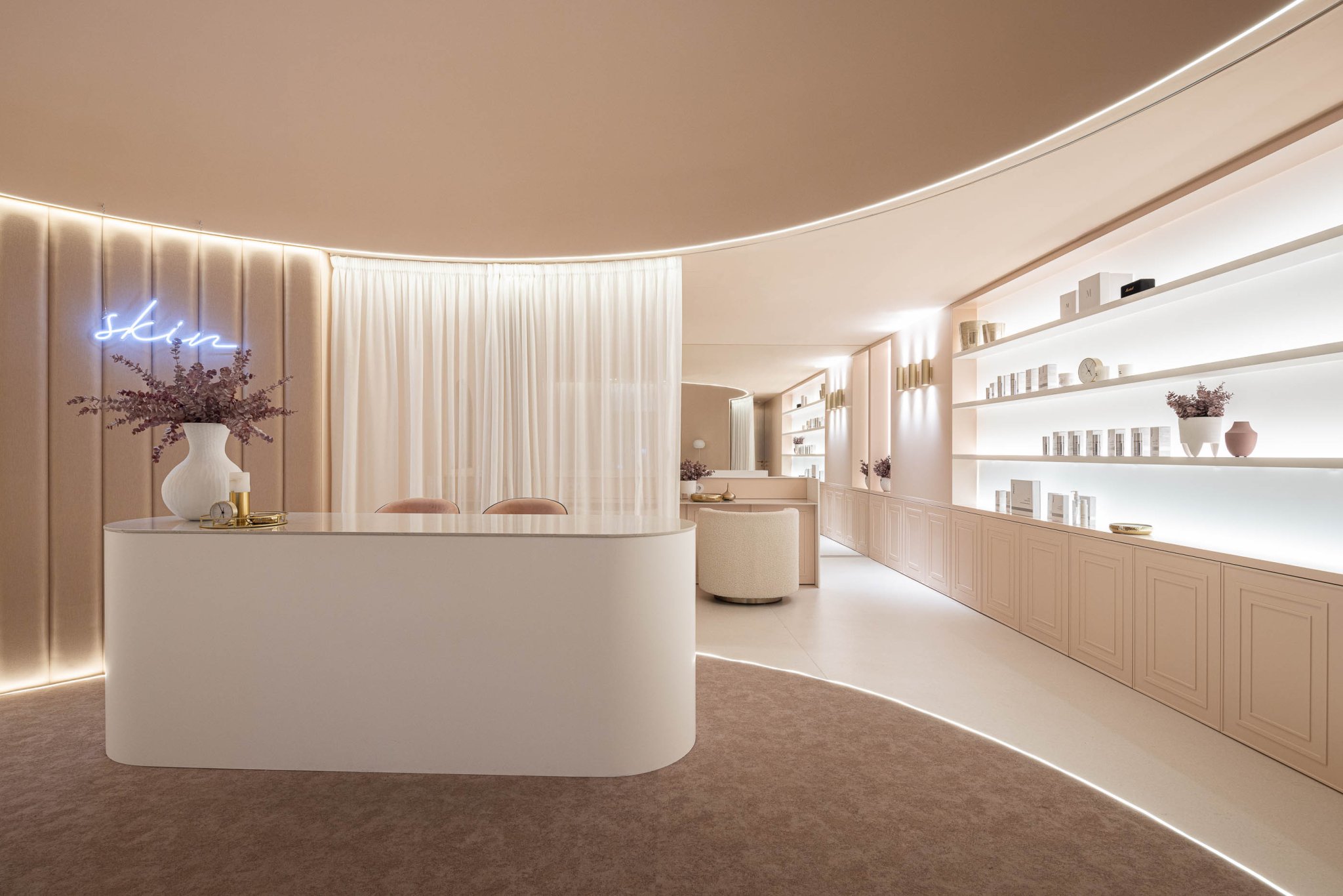 » SKIN boutique by PAULO MERLINI architects