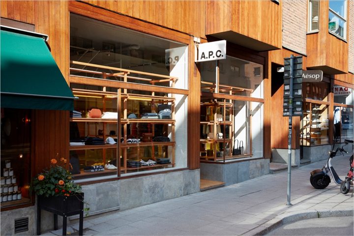 » A.P.C. store by Laurent Deroo