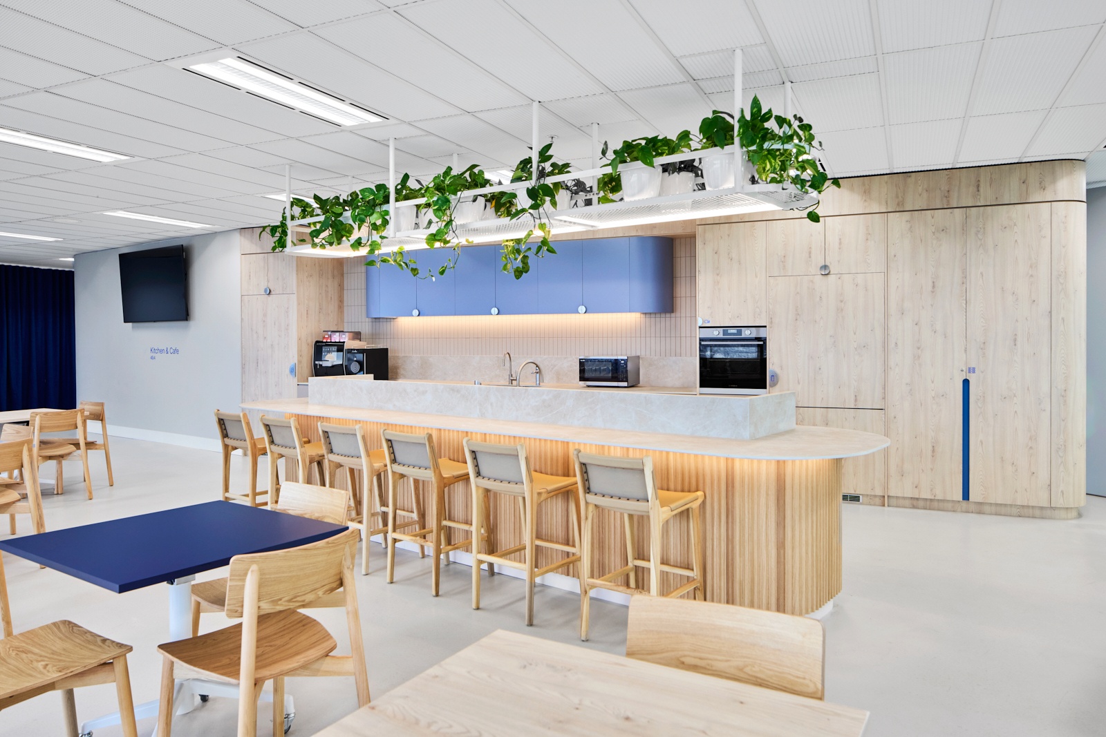 » Zurich Insurance by Cachet Group