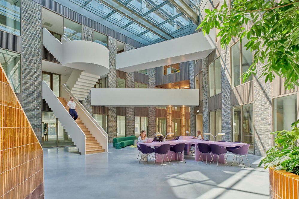 » 5TRACKS Mixed-Use District by Shift Architecture Urbanism ...
