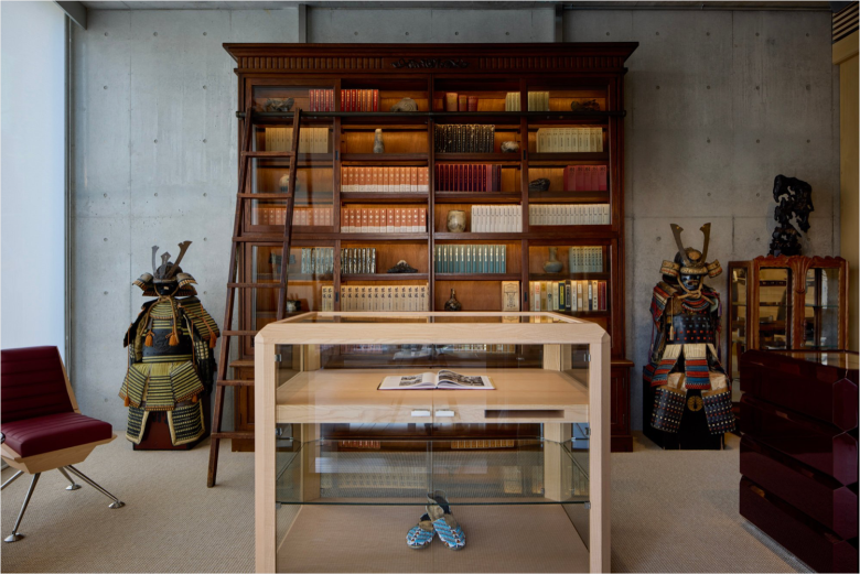 » Jacques Marie Mage store by SIMPLICITY