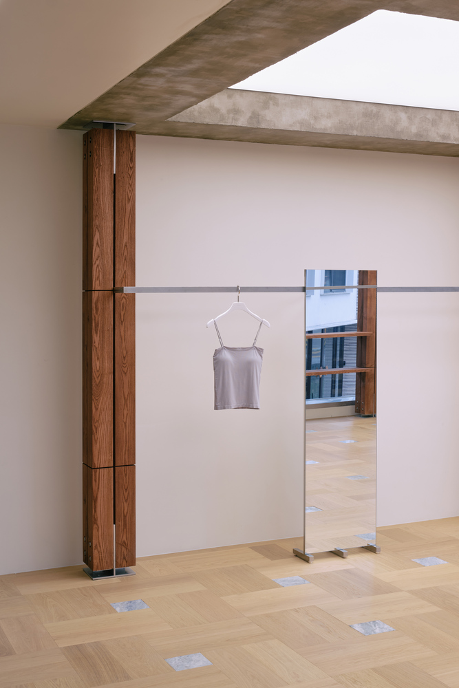 Verish Anguk Flagship Store by Studio Tama