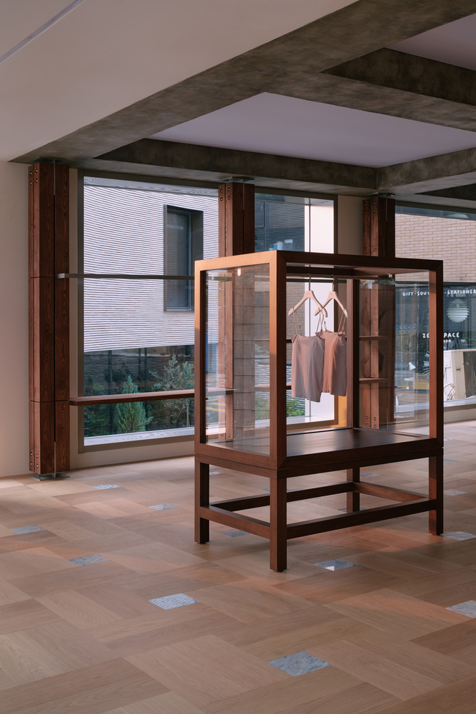 Verish Anguk Flagship Store by Studio Tama