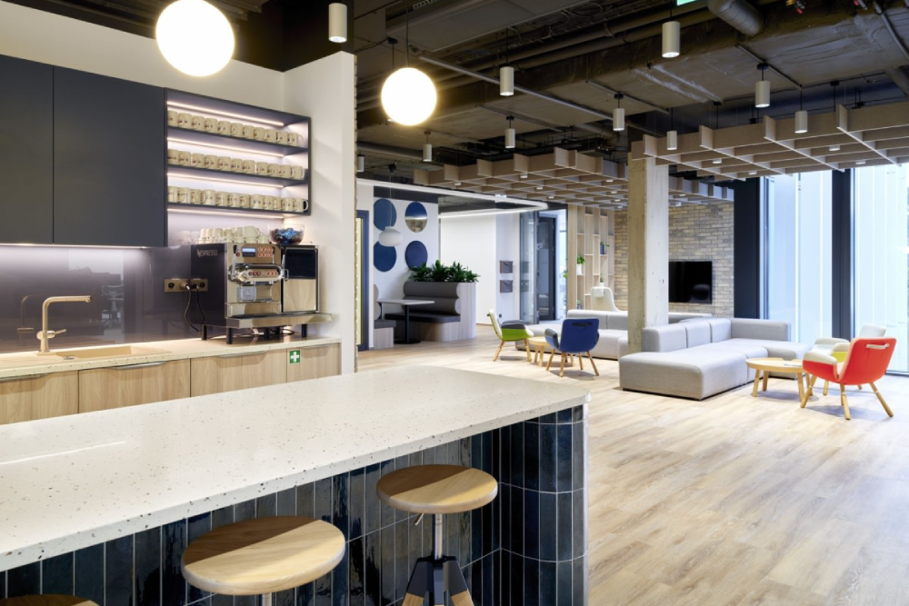 » Aeven Offices by Colliers International