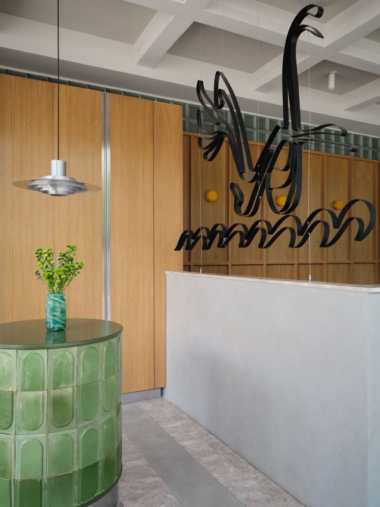 » Aqqu Central Café by Alena Krasatulinа and Vladislav Churikov