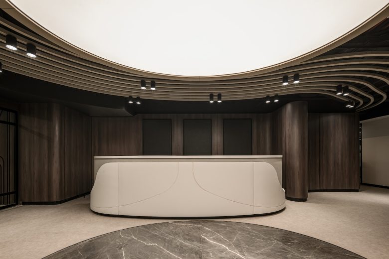 » The Exucutive office by Two Emms Design Studio